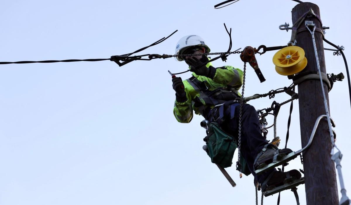 ESB restores power to around 2,200 customers in and around Longford ...
