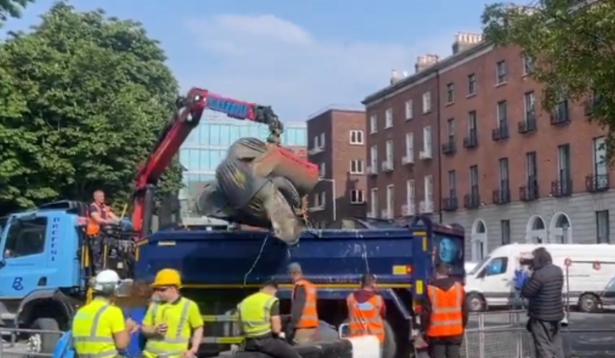 More tents at Grand Canal SCRAPPED as 89 asylum seekers given ...