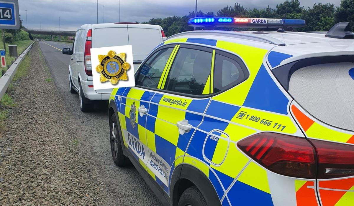 Uninsured driver caught speeding on busy motorway - 30 minutes after ...