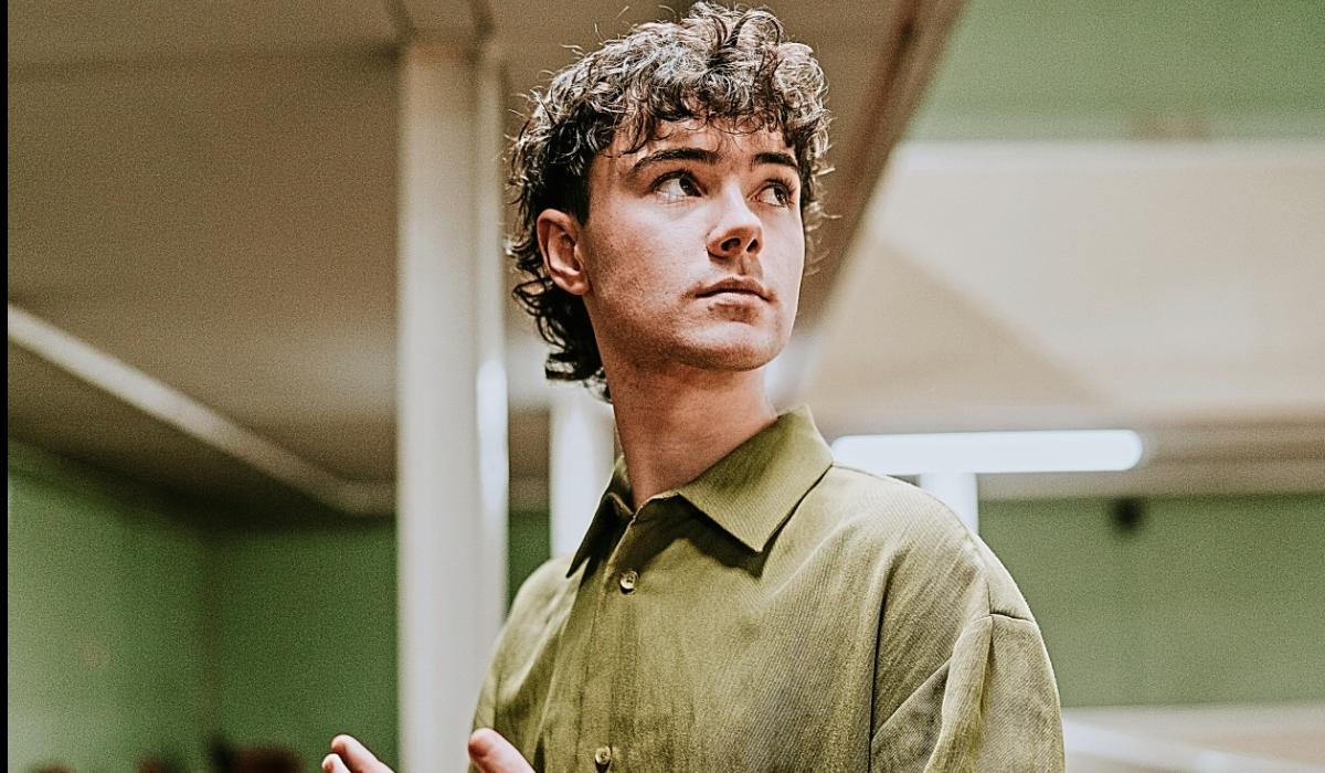 Monaghan internet sensation Jamie Duffy graces the Longford stage on ...