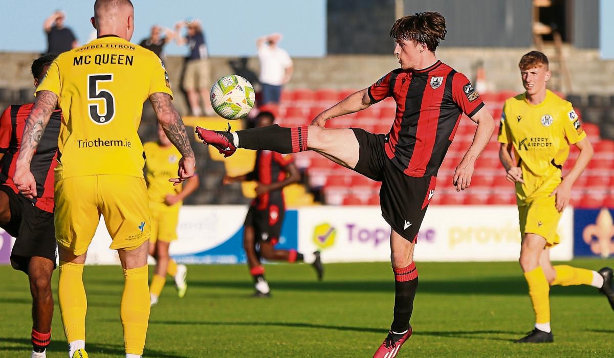 Longford Town on the road to face Castlebar Celtic in the FAI Cup ...