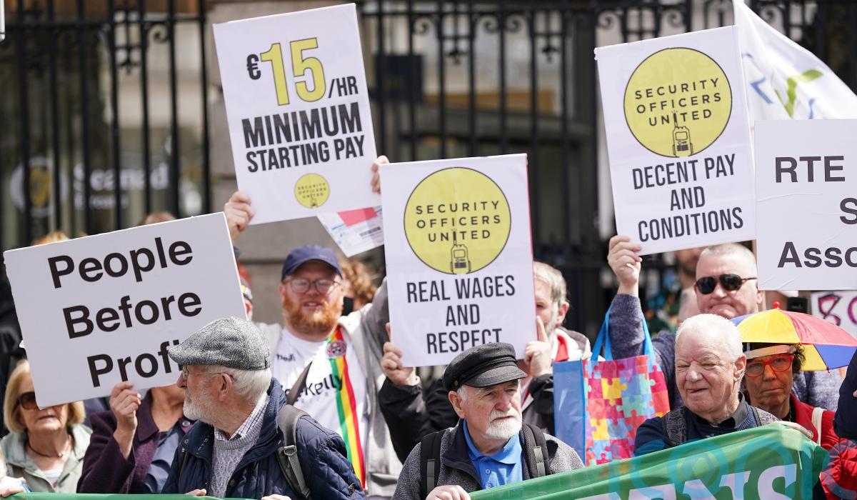 Hundreds attend cost-of-living protest in Cork city - Longford Live