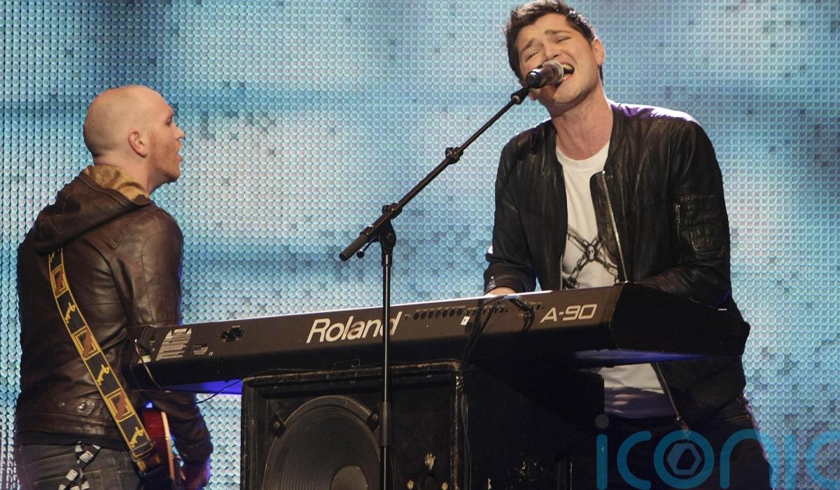 'We lost my best mate': The Script pay tribute to late guitarist during ...
