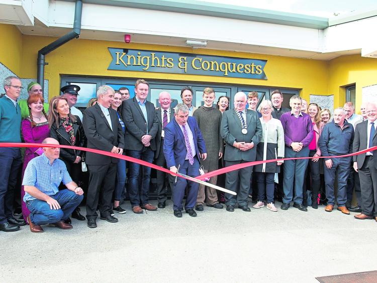Large crowds turn out in Granard to witness grand unveiling of ...
