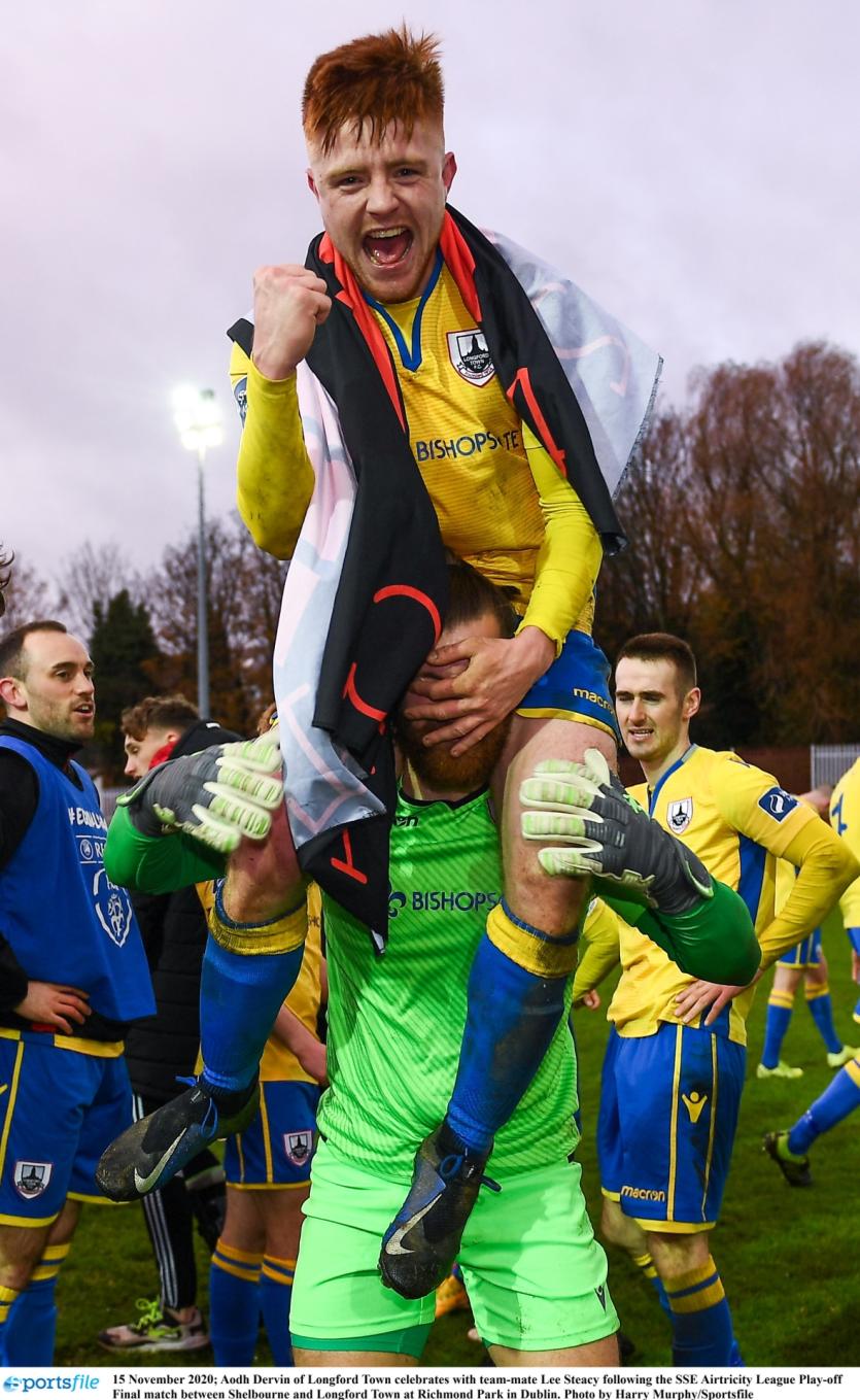 GALLERY | Longford Town players and Section O savour sweet victory ...