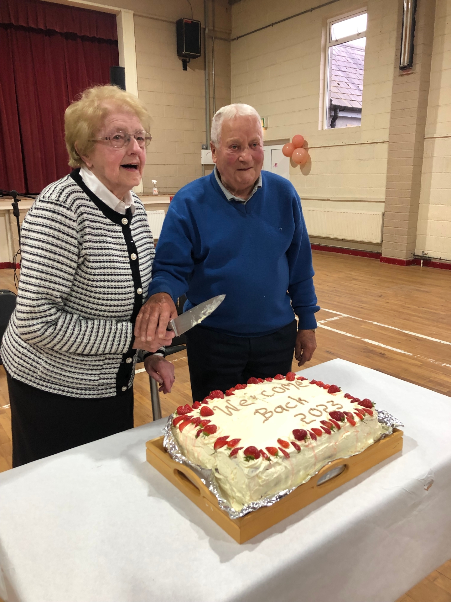 PICTURES | Lovely afternoon in Longford at Ardagh Moydow Glen Active Age annual dinner - Page 12 ...